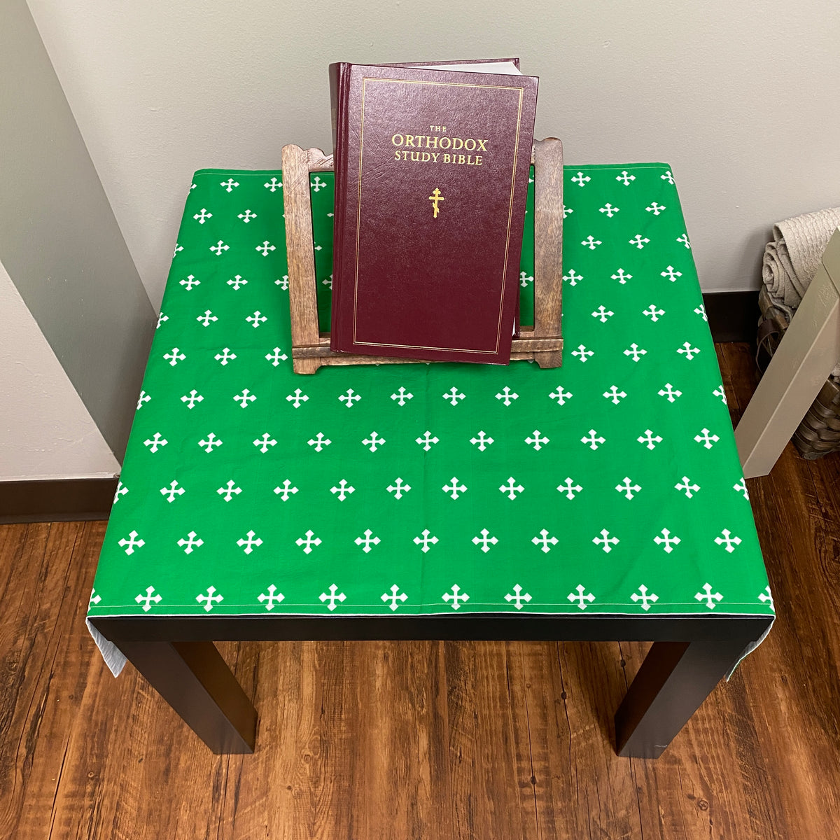 How to Make Prayer Table Cloths for CGS – St. Tabitha's Workshop